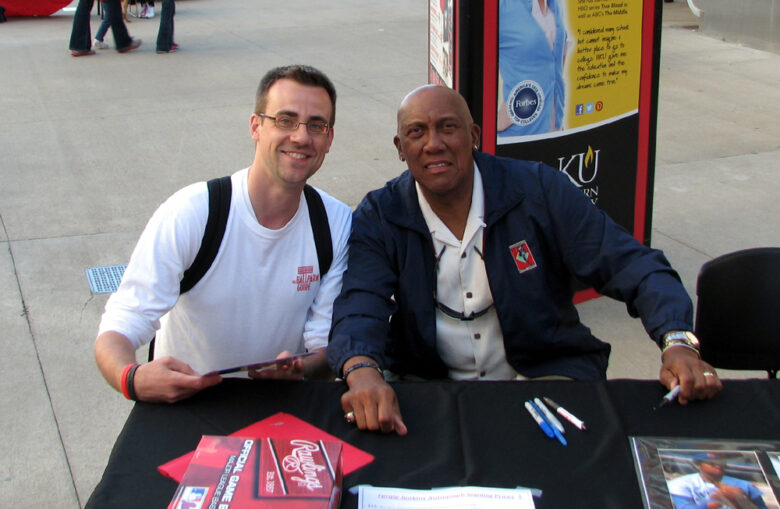 7 Places to Get Autographs - The Ballpark Guide