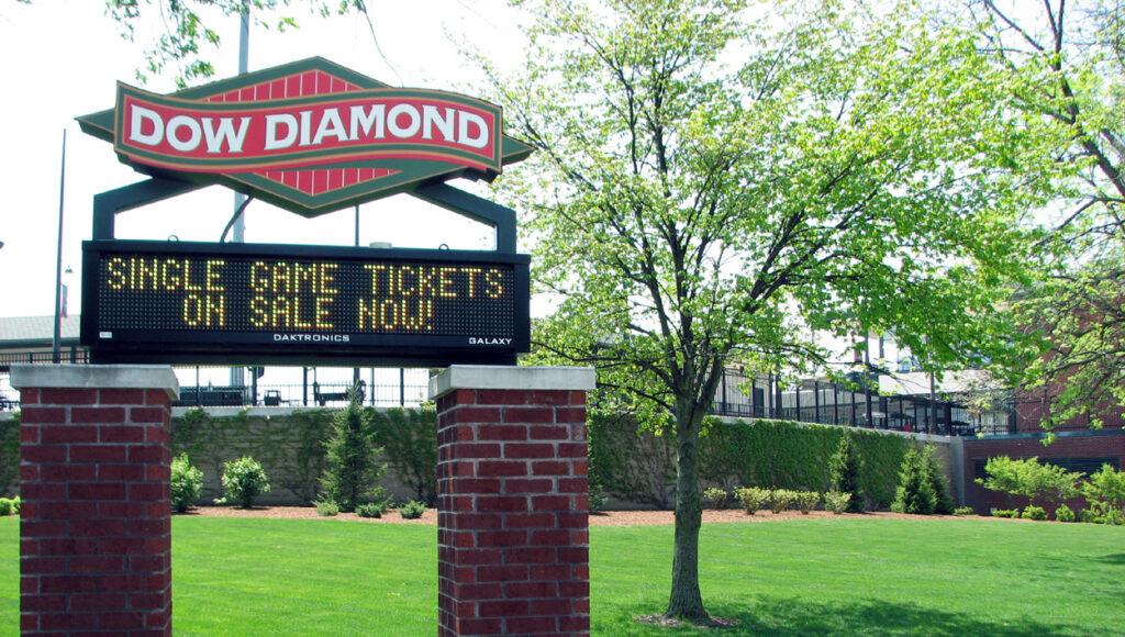 5 Things I Love: Dow Diamond - The Ballpark Guide