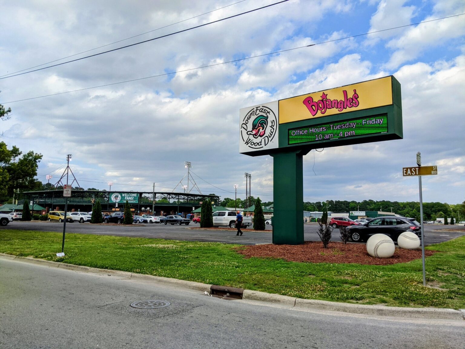 BEST Grainger Stadium Parking (Down East Wood Ducks) - The Ballpark Guide
